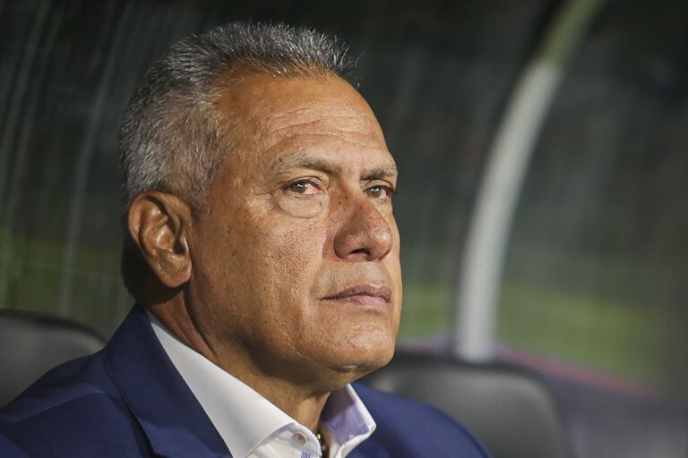 Hernán Torres pagó cara la derrota contra Pasto: comunicado oficial de ...