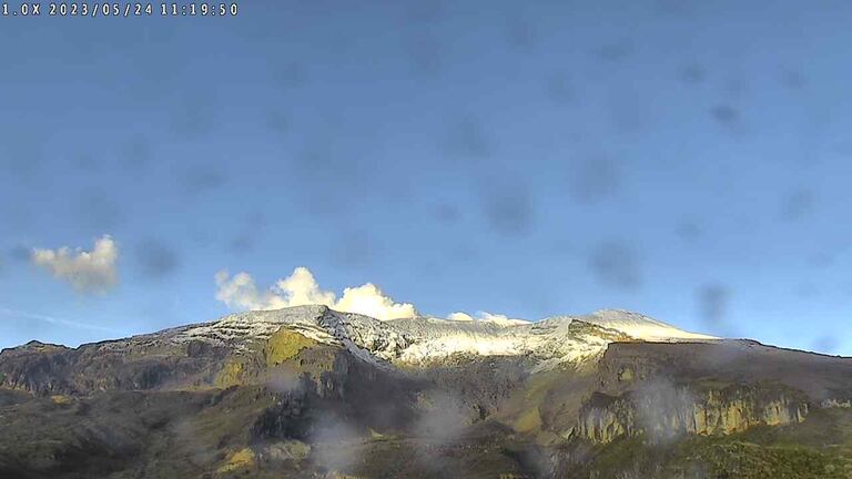 Riesgo latente: actividad del volcán Nevado del Ruiz se mantiene en ...