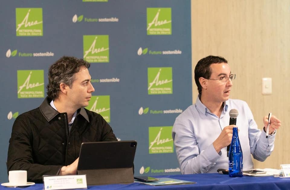 Daniel Quintero relanza su campaña con polémica propuesta de bajar la ...