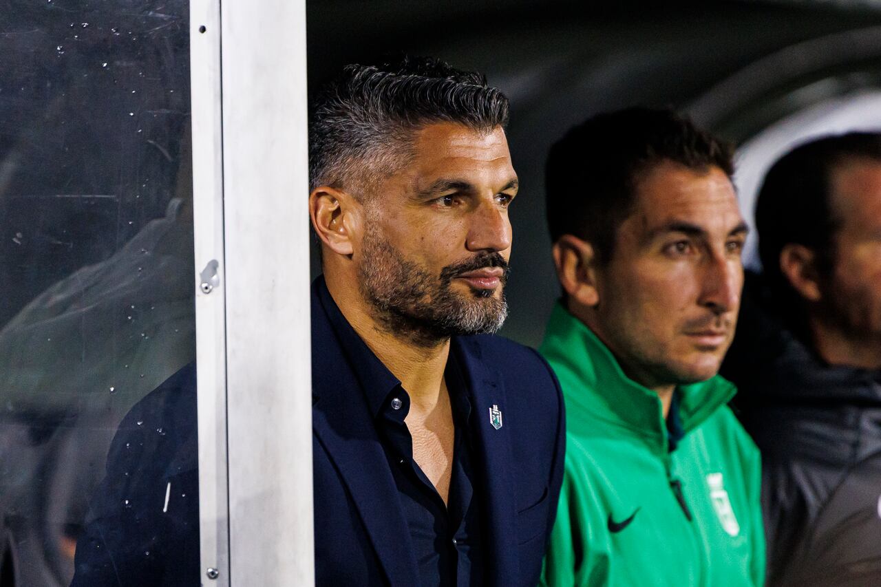 Tiembla el futuro de Javier Gandolfi en Atlético Nacional: revelan dura ...