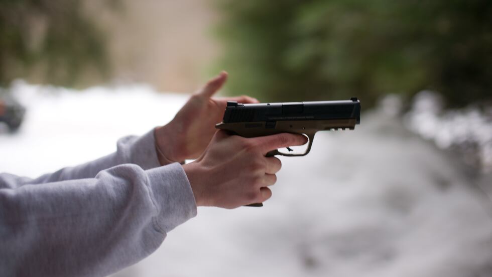 Ataque sicarial deja dos personas fallecidas en el barrio Las Colinas ...